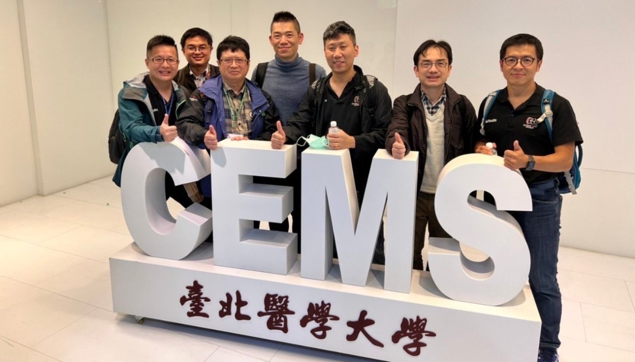 POCUS Academy – Point-of-care ultrasound is the visual stethoscope in ...